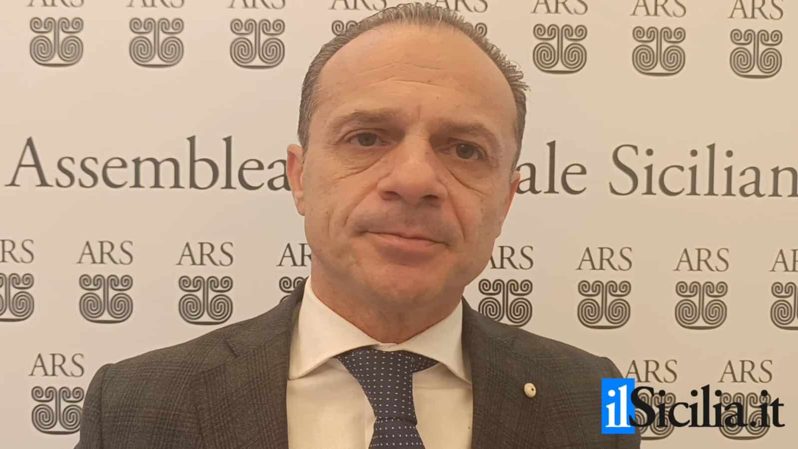 Movida e sicurezza, l'appello di De Luca a Meloni e Piantedosi ...